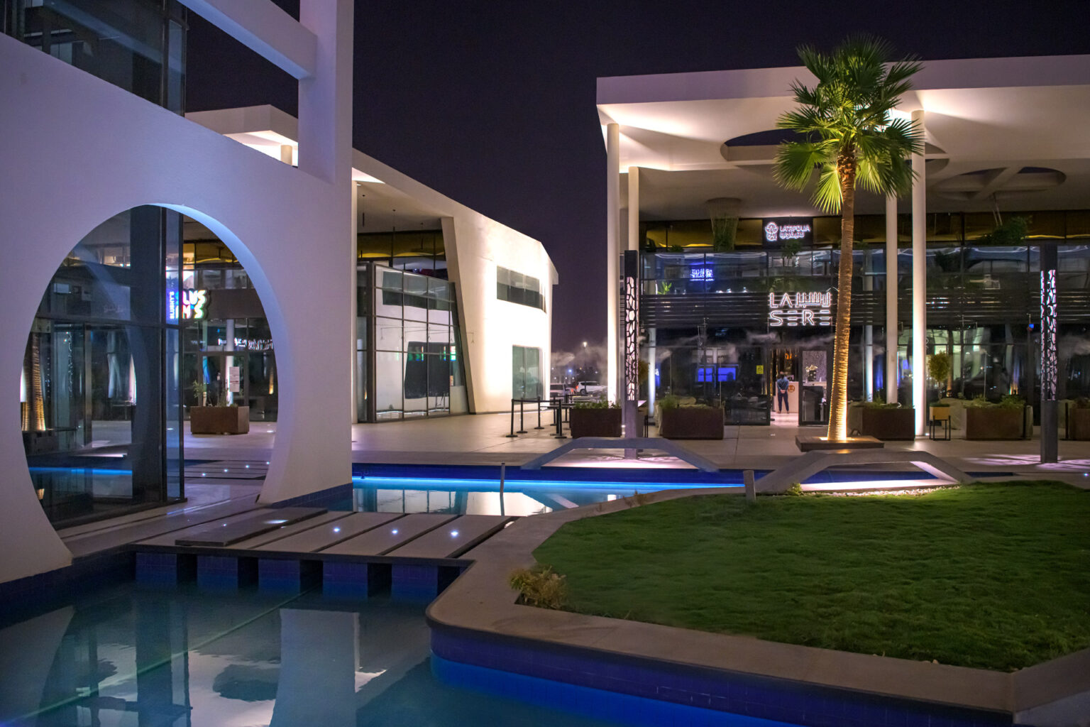 River Walk Riyadh – Seen Lights